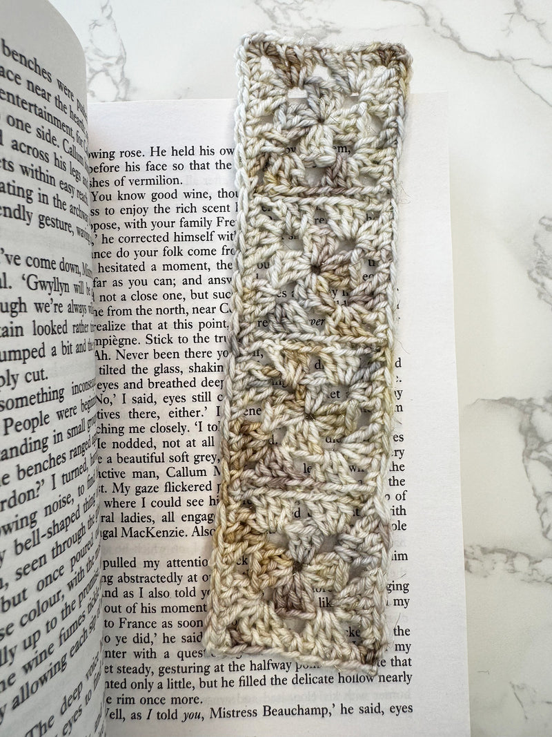Granny Square Crochet Bookmark Pattern – Handy Little Me Shop